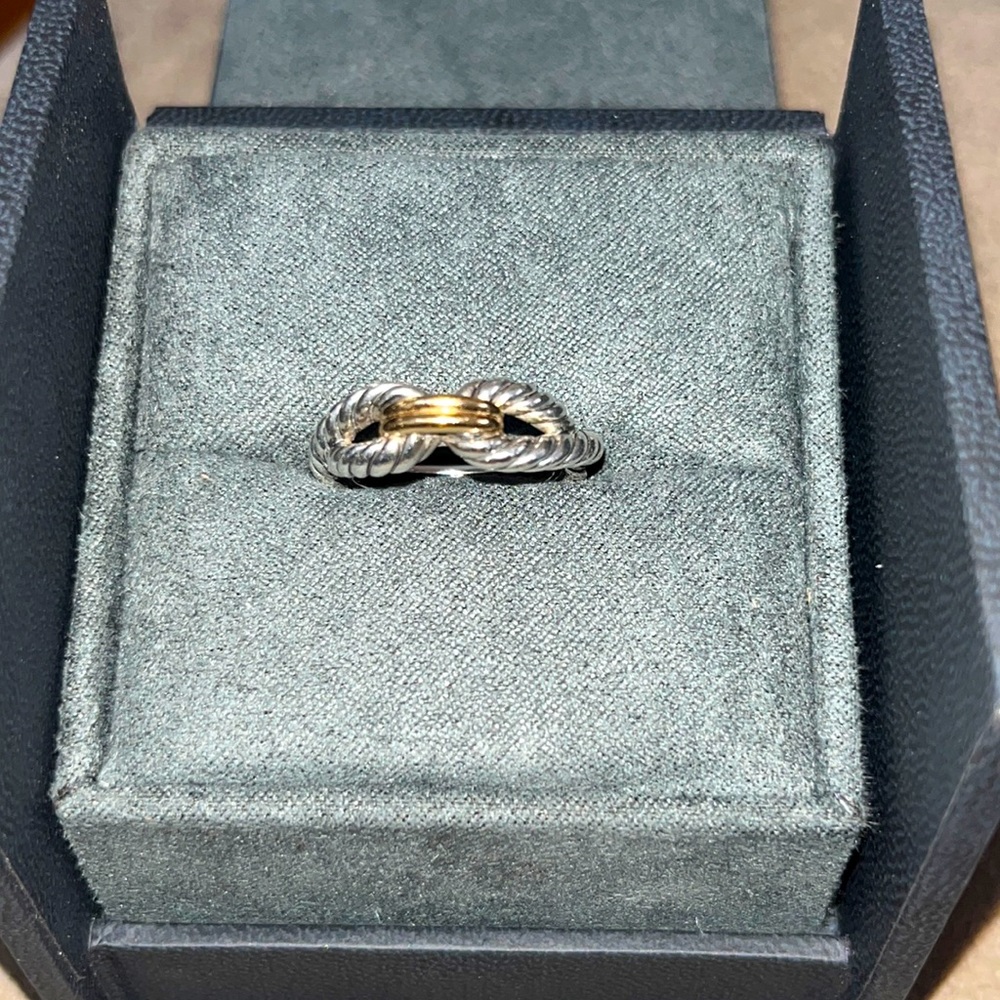 David Yurman Cable Loop Band Ring Size 5.5 - Gem
